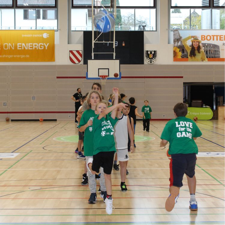 AOK - BASKETBALL MACHT SCHULE - TEAM EHINGEN URSPRING